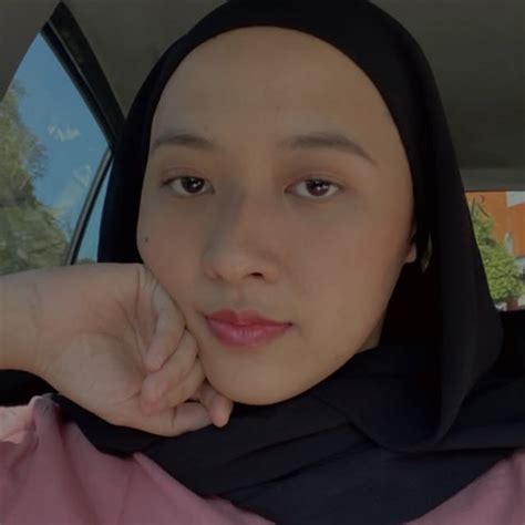 Ghina Azizah Reng Ghina Ng Threads Say More