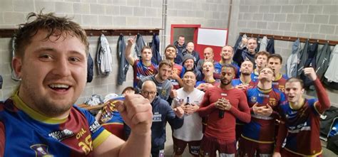 Tom Debouvre Fc Sint Niklaas Na 8 0 Winst Tegen Vos Reinaert “we Zitten ‘in The Flow