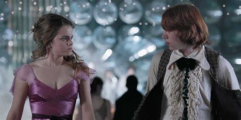 Emma Watson Harry Potter Ballo Del Yule