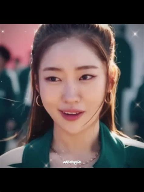 Kang Mi-na ( Player 196 ) - Squid Game - YouTube