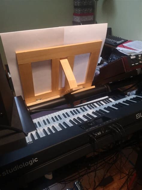 Jaspers Hack For Music Stand The Keyboard Corner Music Player Network