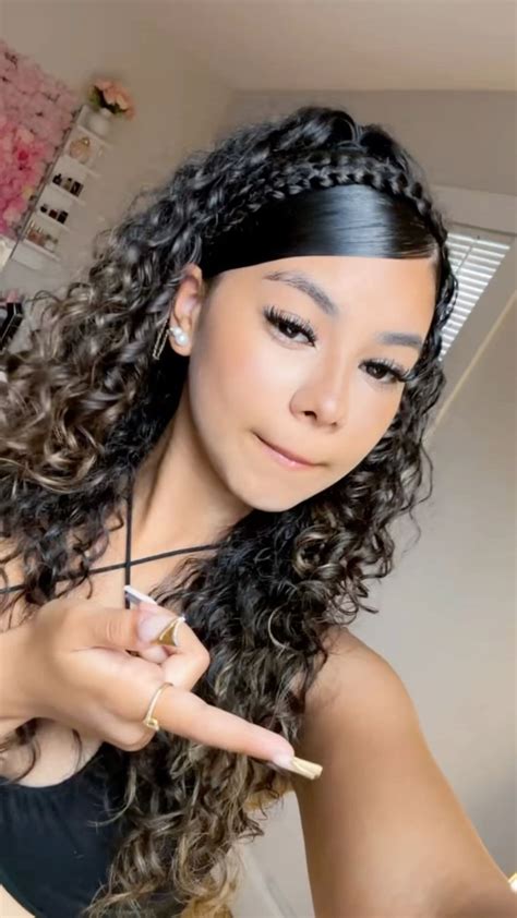 9 Curly Hairstyles💓 Ideas In 2025 Hairdos For Curly Hair Mixed Curly