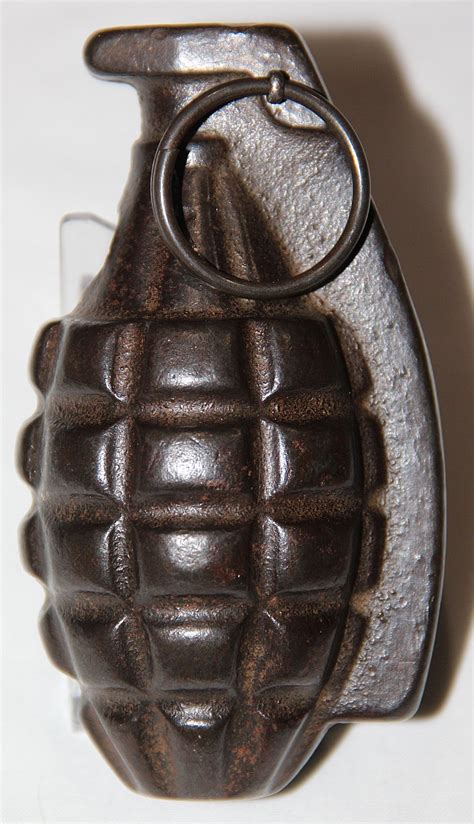 E528 Inert Early Wwii Mkii Practice Throwing Grenade B And B Militaria