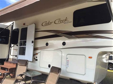 2015 Used Forest River Cedar Creek Fifth Wheel 36ckts Fifth Wheel In