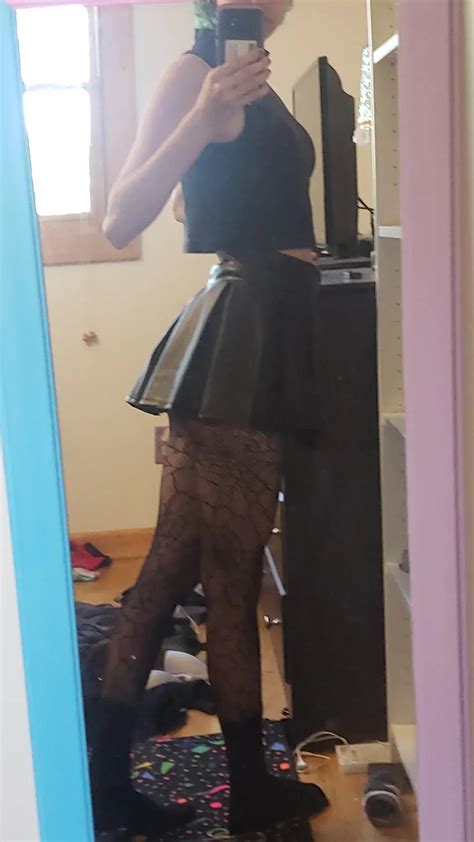 Inked Goth R Gothgirls