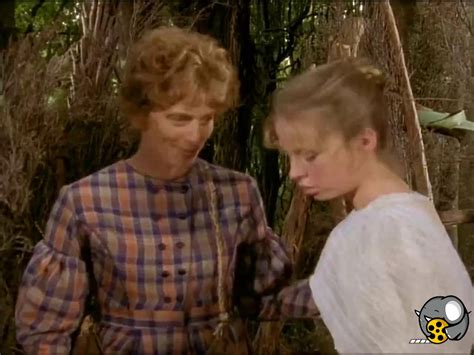 سریال خانواده رابینسون دوبله فارسی قسمت 4 فیلو