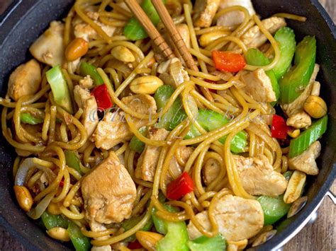Subgum Chicken Lo Mein The Midnight Baker