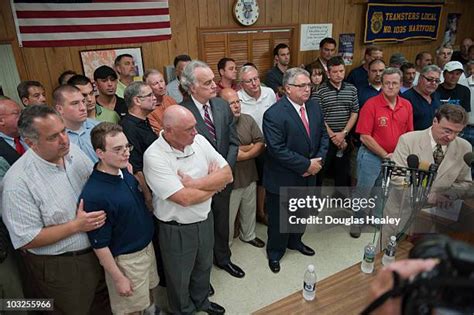 Steve Hollander Photos And Premium High Res Pictures Getty Images