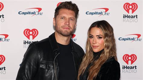 Who Is Jana Kramers Husband Allan Russell Meet Former Soccer Star