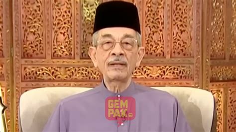 Agak Agak Warna Apa Acara Meneka Baju Penyimpan Mohor Besar Raja Raja