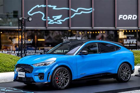 性能純電跑旅the All Electric Ford Mustang Mach E正式上市家族勁旅魅力強襲 全新世代mustang美式跑車