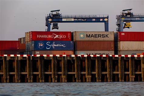 အရှေ့တောင်အာရှ၏ ဂျီဒီပီ ၄ ဒဿမ ၅ ရာခိုင်နှုန်း၌ ရပ်တန့်နေရန်ရှိ Frontier Myanmar