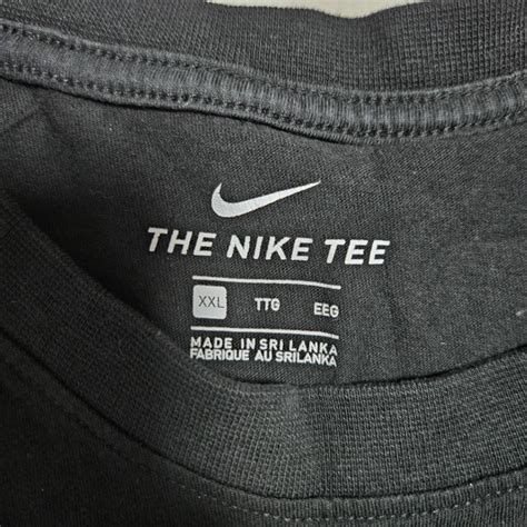 나이키 반팔티 2xl 당근 중고거래