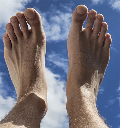 My Big Size Feet In The Sky R Gayfeet