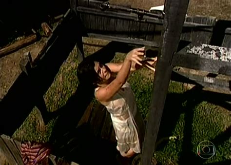 Naked Adriana Esteves In O Cravo E A Rosa