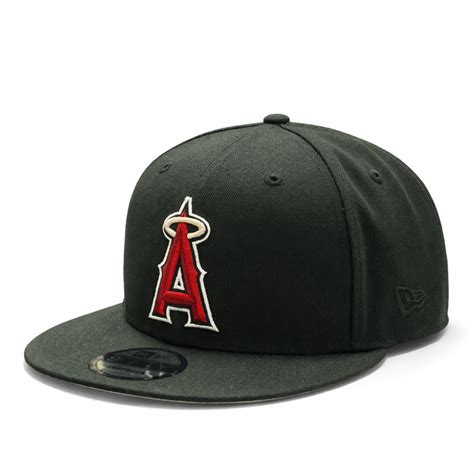New Era Fitted And Snapback Caps Mlb Nfl Nba Team Hats
