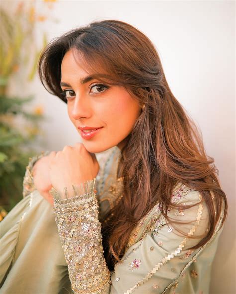 Iqra Aziz Is A Breath Of Fresh Air In Mint Green Gharara Lens