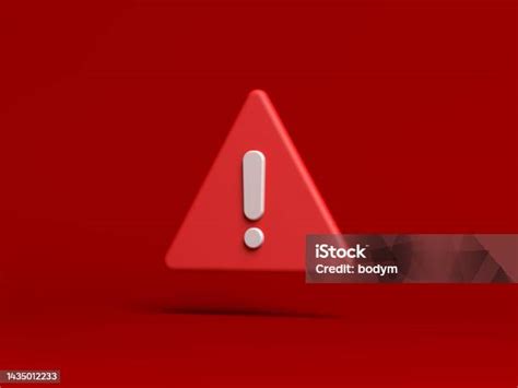 빨간색 배경에 빨간색 경고 표시 느낌표 주의 기호 아이콘입니다 위험 기호입니다 0명에 대한 스톡 사진 및 기타 이미지 0명