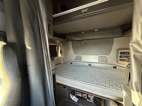 2018 International Lt For Sale 73 Sleeper Ctk439922