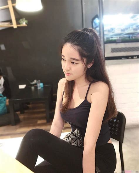 【6upoker】马正妹Kylie Lim 逆天身材美到不科学 | 6up扑克中文网