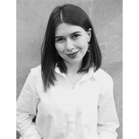 Angela Asatryan Qa Engineer Testingart Xing