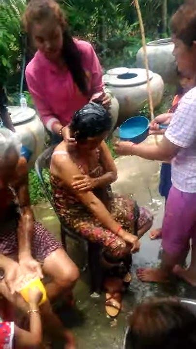 ស្រង់ទឹកជូនព្រះរស់ ចូលឆ្នាំថ្មី Youtube