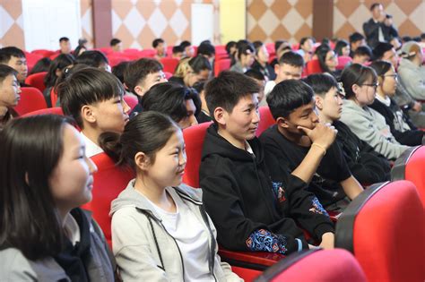 Өмнөговь Өмнөговь Added A New Photo