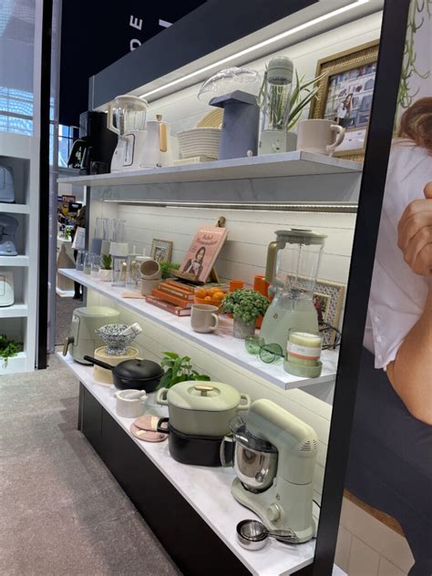 Rebel Homemaker Drew Barrymore The Culinary Cellar