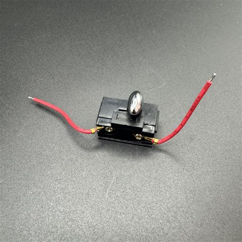 کلید روشن و خاموش کردن انواع ماشین اصلاح و حجم زن ارجینال کیمی شاپ