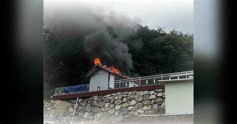 강원 영월 조립식 주택 공사 중 화재작업자 2명 화상