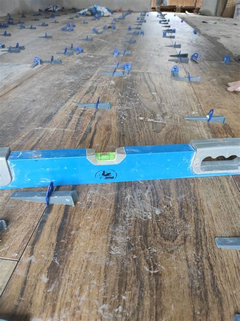 How To Lay Floor Tiles DIY Instructions For Laying Tiles 11 Steps Homify