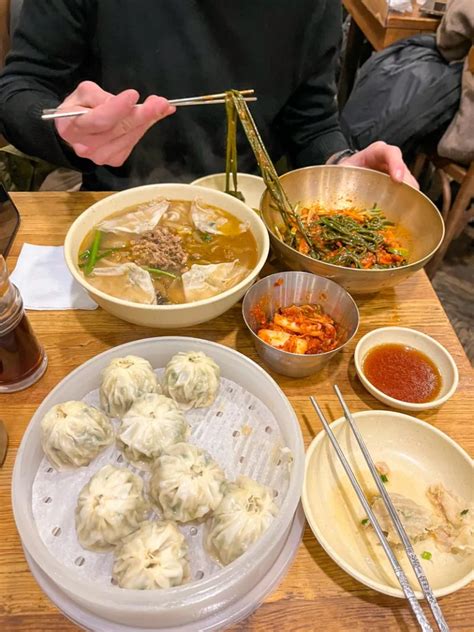 7 Of The Best Places To Eat In Seoul Korean Fried Chicken Dumplings