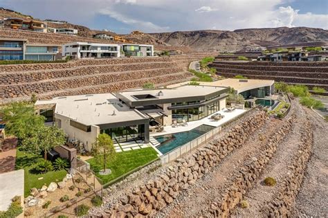 Mark Wahlberg Sells Las Vegas Home For 166m