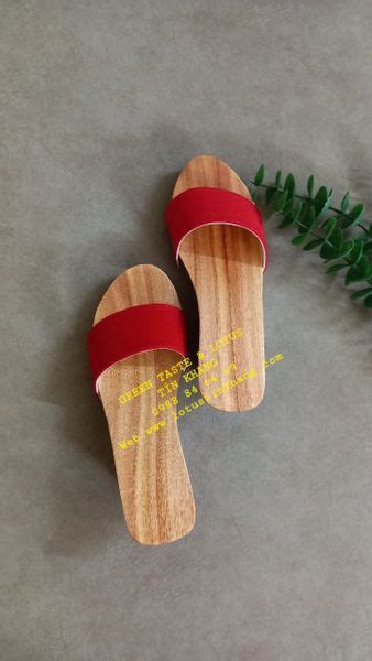 Guốc Gỗ Cao Gót 7cm Quai Nhung Đỏ Sang Trọng Quý Phái Ggcgqndtltk01 G