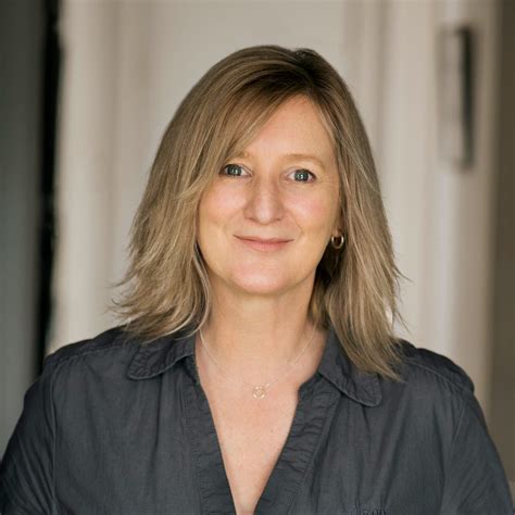 About Tammie Bullard Medium