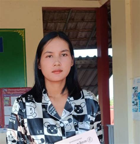 រដ្ឋបាលឃុំភ្ញីមាស បានផ្ដល់កាតវីងជូនដល់ស្រ្តីមានផ្ទៃពោះចំនួន ០១នាក់រស់នៅភូមិពាមកាយ ឃុំកោះស្ដេច