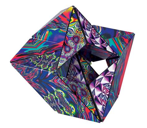 Shashibo Cubes Can Bend And Fold Into Over 70 Shapes