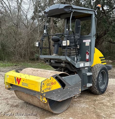Wacker Neuson Single Drum Roller Compactor For Sale Purple Wave Auction