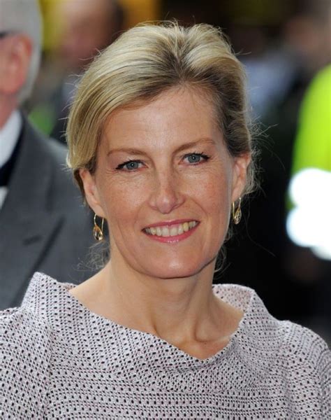 Pin Di Michelle Squires Su Kate Sophie Royal Jewelry 1