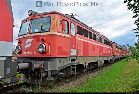 Öbb Class 1142 1142 542 8 Operated By Österreichische Bundesbahnen