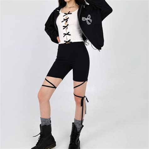 바라올렛 🎀리본 스트랩 4부 바이커 레깅스 밴딩 팬츠 3color 발레코어룩 레이어드룩 추천