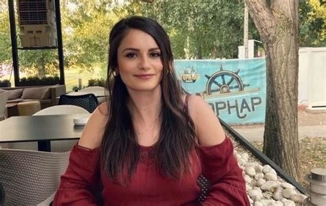 Aleksandra Dinić Ima 28 Godina I Bori Se Sa Agresivnim Tumorom Mozga