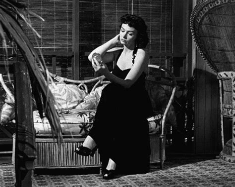 What Type Of Kibbe For Donna Reed R Kibbe