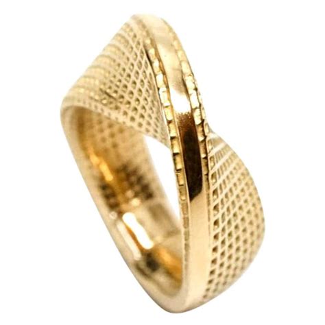 Möbius Strip Gold Ring By Timothy Grannis At 1stdibs