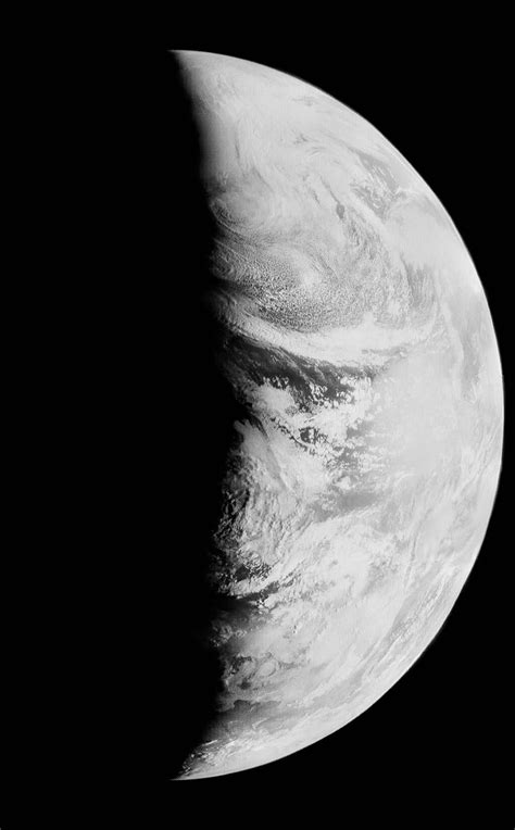 The Photos That Captured Earths First View From The Moon 1966 Rare