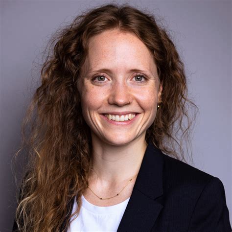 Flóra Salzmann Recruitment Managerin Avencore Gmbh Xing