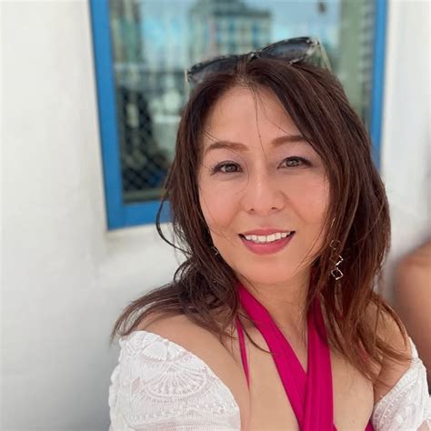 MANO Manosendo Threads Say More