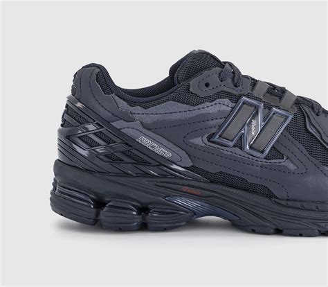 New Balance 1906 Trainers Eclipse Navy Mens Trainers