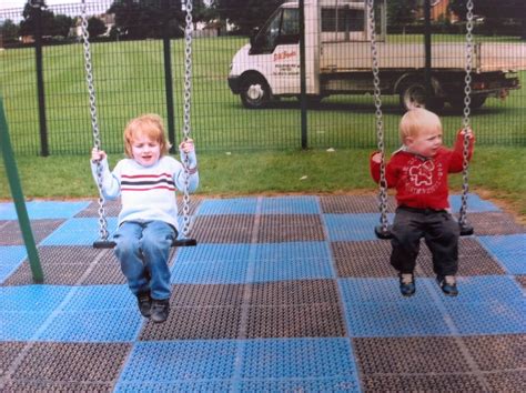 The Gallery Play Mum Of Three World