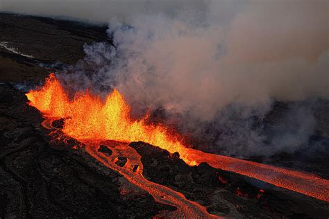 Lava Flow At Mauna Loa 2022 Photograph By Erik Kabik Fine Art America